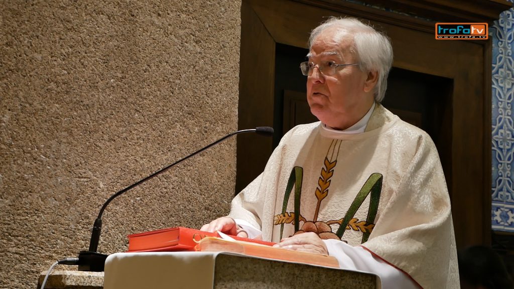 Padre Manuel festejou 50 anos de sacerdócio | TrofaTv